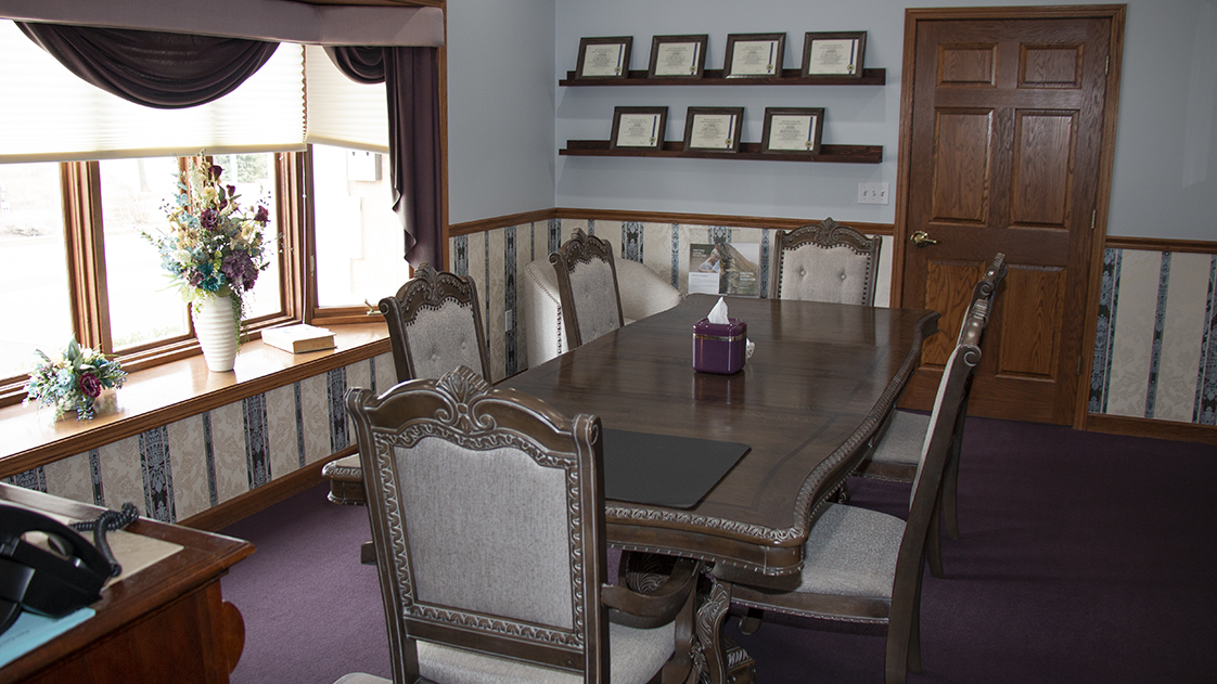 Tour Our Facility | Piasecki Funeral Home