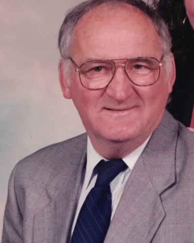 Remembering James W. Cameron | Obituaries | Piasecki Funeral Home